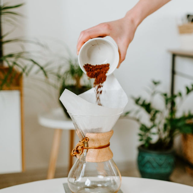 Brew Guides: How To Brew With A Chemex – Everyday People Coffee & Tea