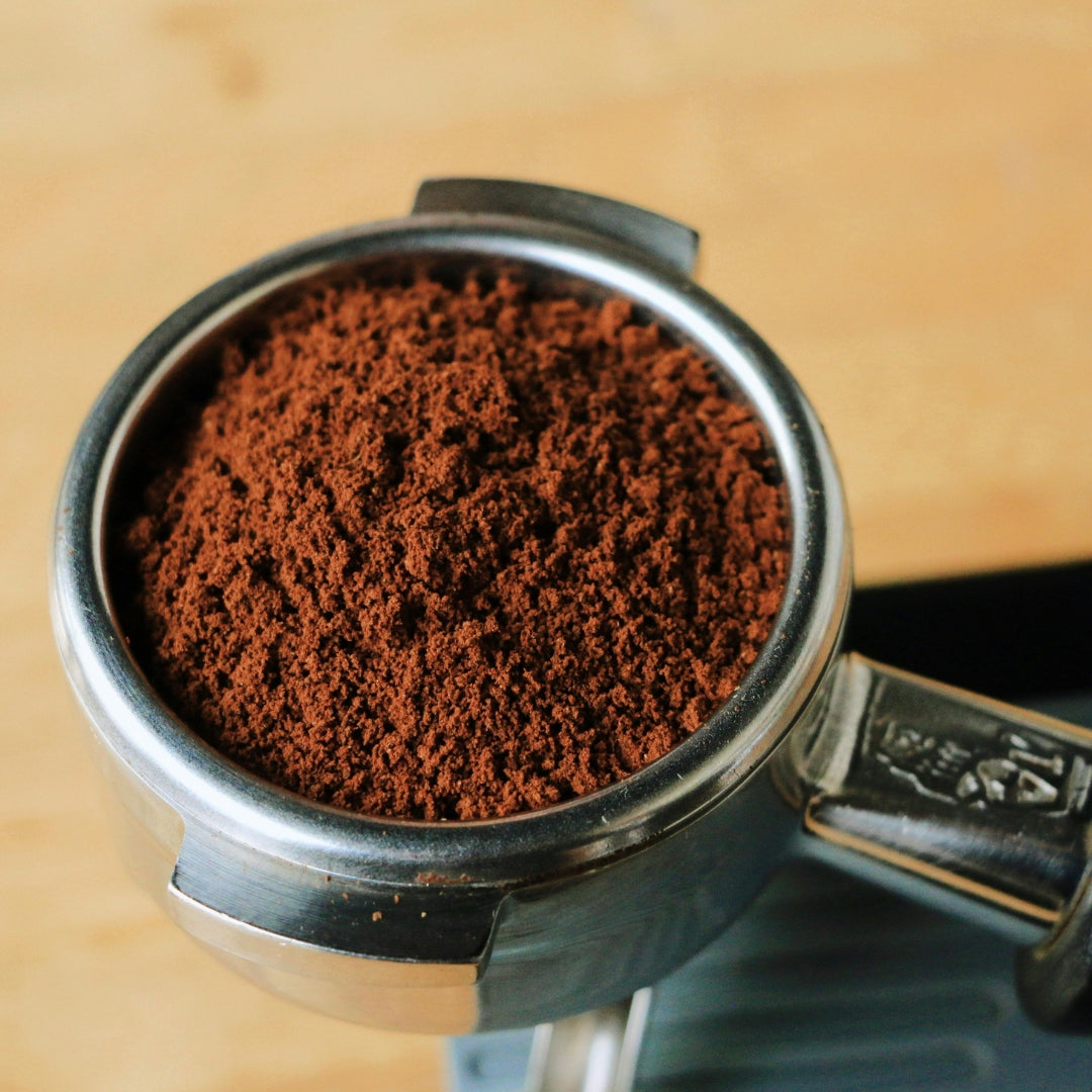 How to Recycle Coffee Grounds at Home: 15 Creative Uses for Used Coffee ...