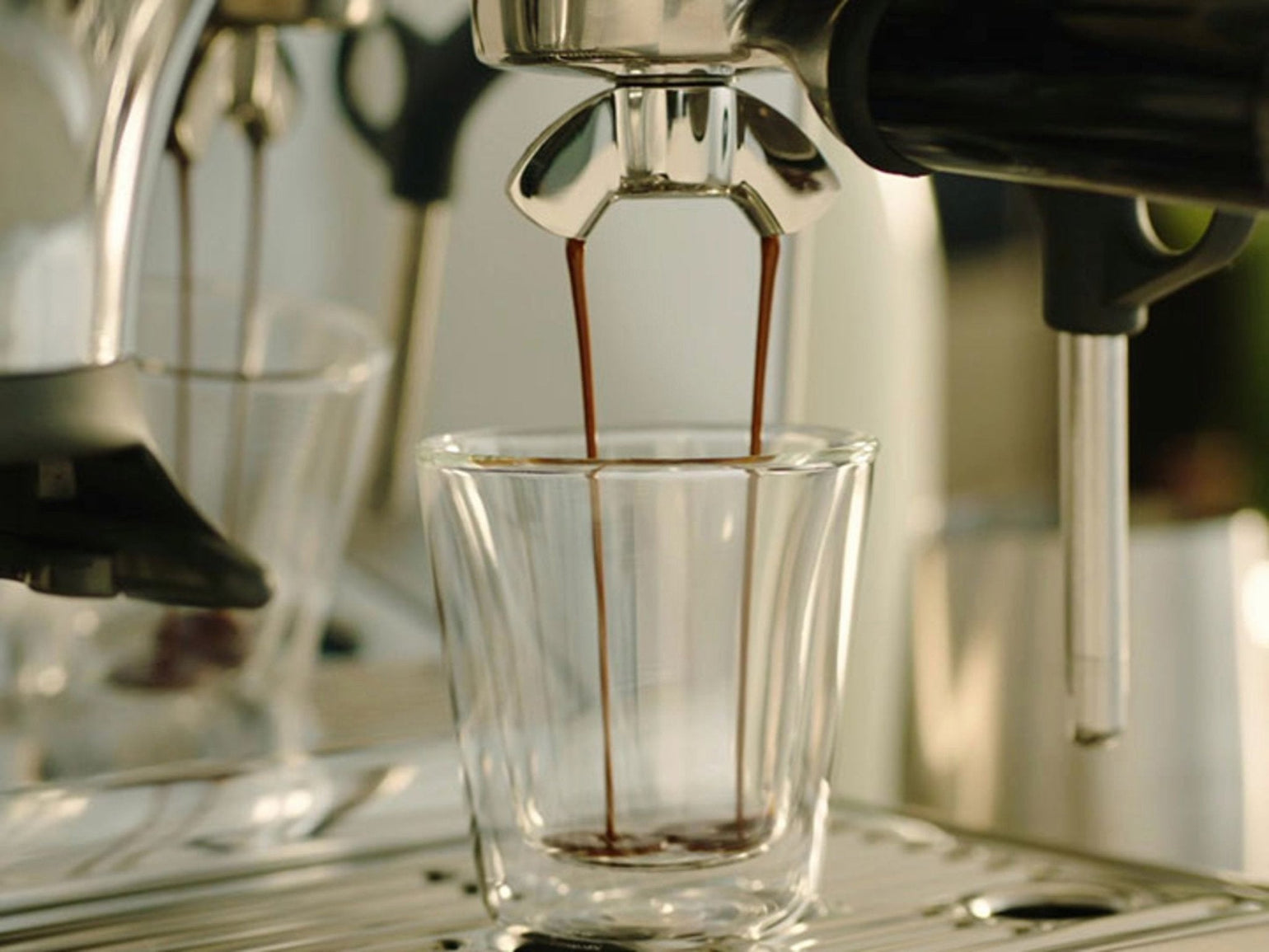 Breville Barista Express Review 2025: Still Worth It? – Everyday People ...